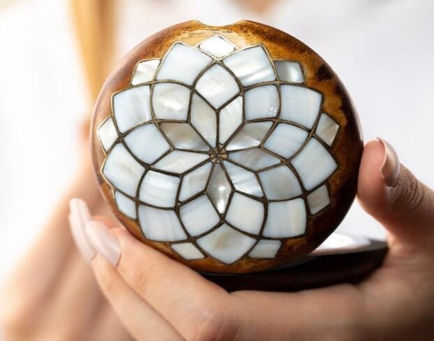 Vintage Compact Mirror Small Makeup Mirror Authentic Hand Mirror Lotus Design Mother Of Pearl