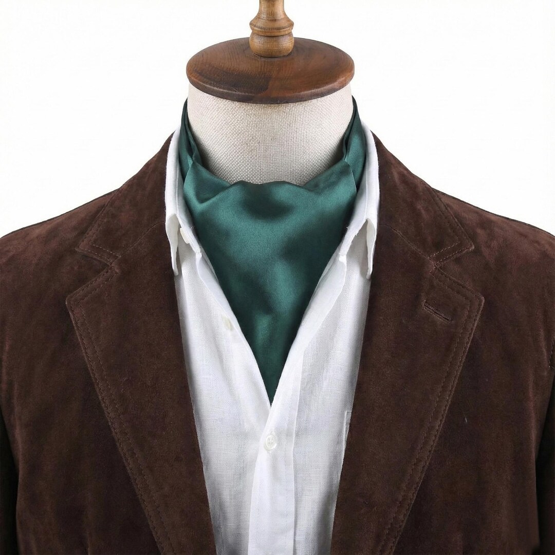 Emerald Green Satin Ascot Tie: Lightweight Silky Formal Cravat - Etsy
