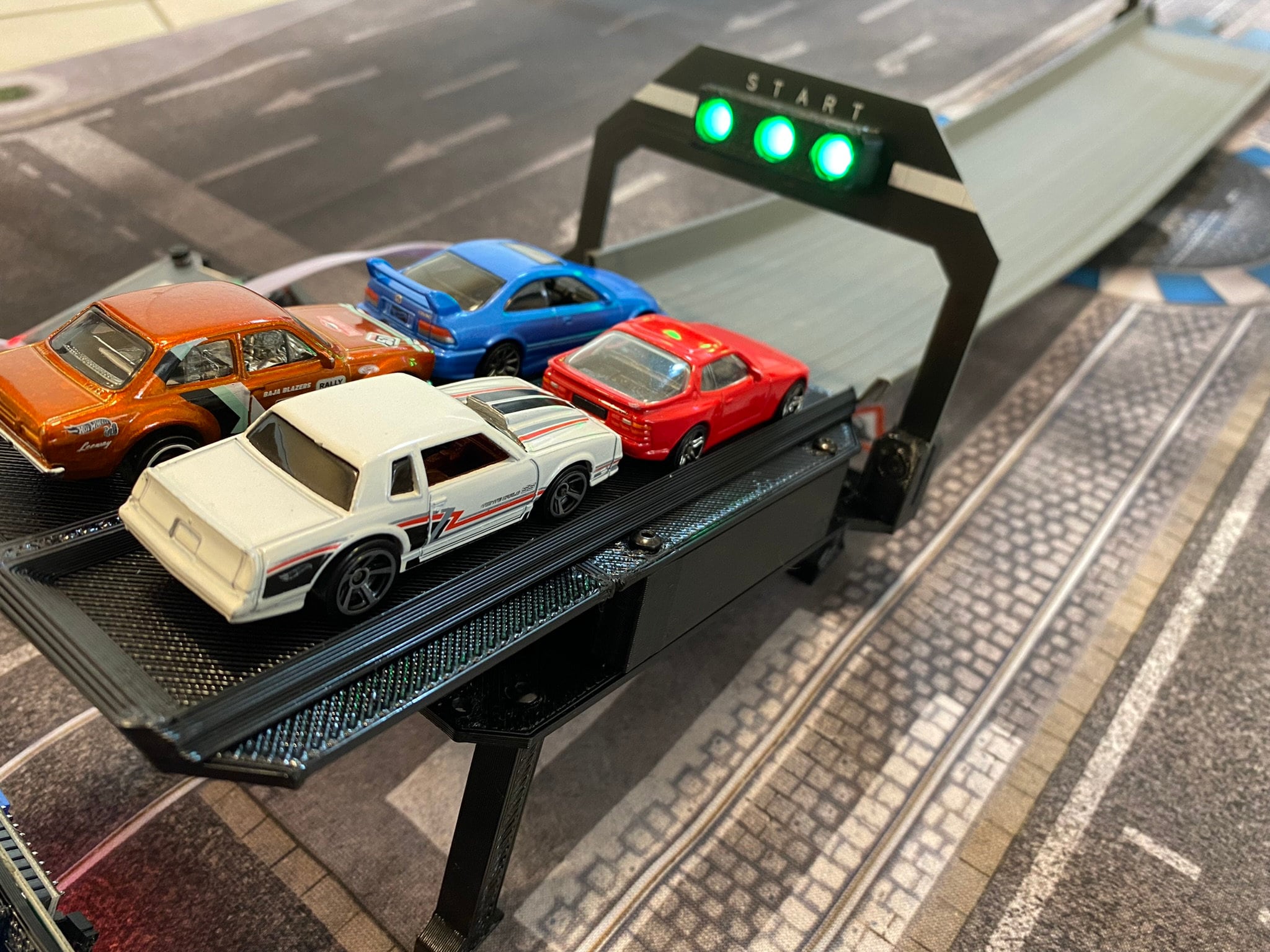 Timer for Hotwheels and Diecast Racing , Start Gate & Finish Line for ...