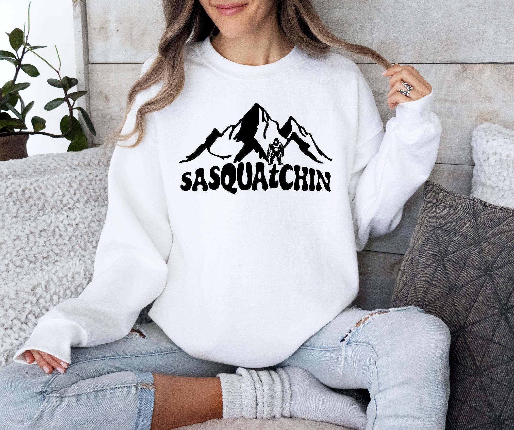 Sasquatchin' T-shirt Design, Bigfoot PNG, Camping Shirt (digital File ...