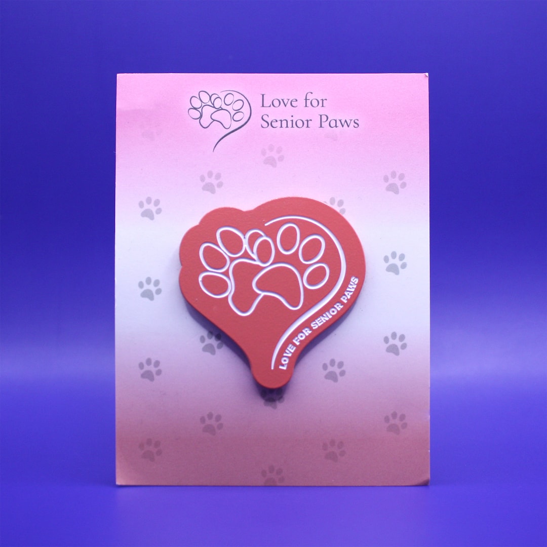 Love for Senior Paws Logo Pin, Herz Logo Enamel Pin, Pink Herz Emaille ...