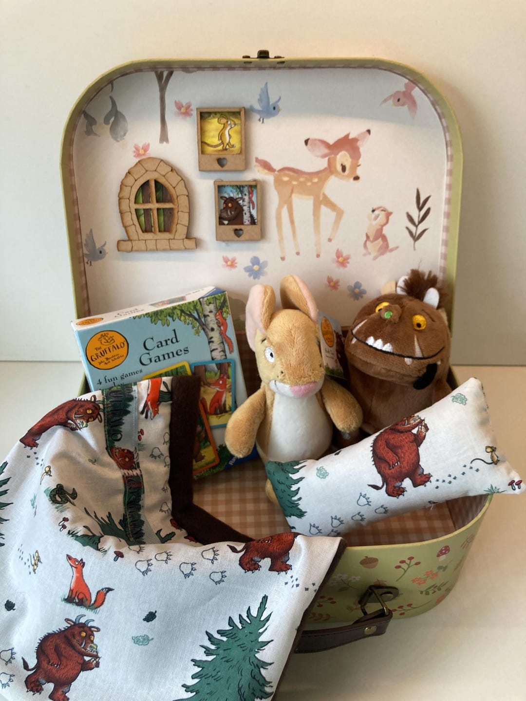 The Gruffalo and Mouse in Their Cosy Carry Around Bedroom Suitcase ...
