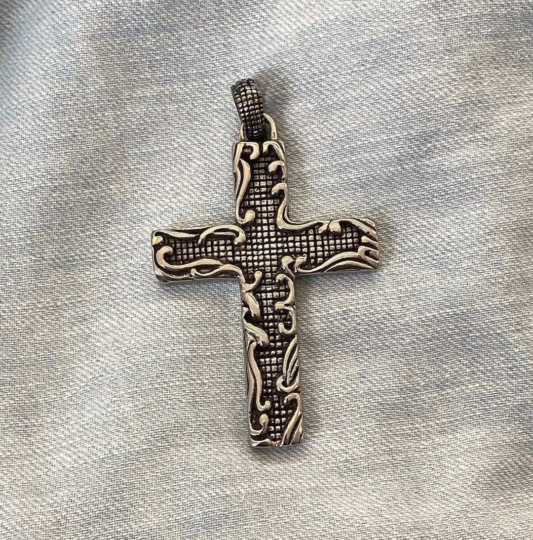 Stainless Steel Cross Pendant |gothic Gator Cross Pendant |gothic Cross ...