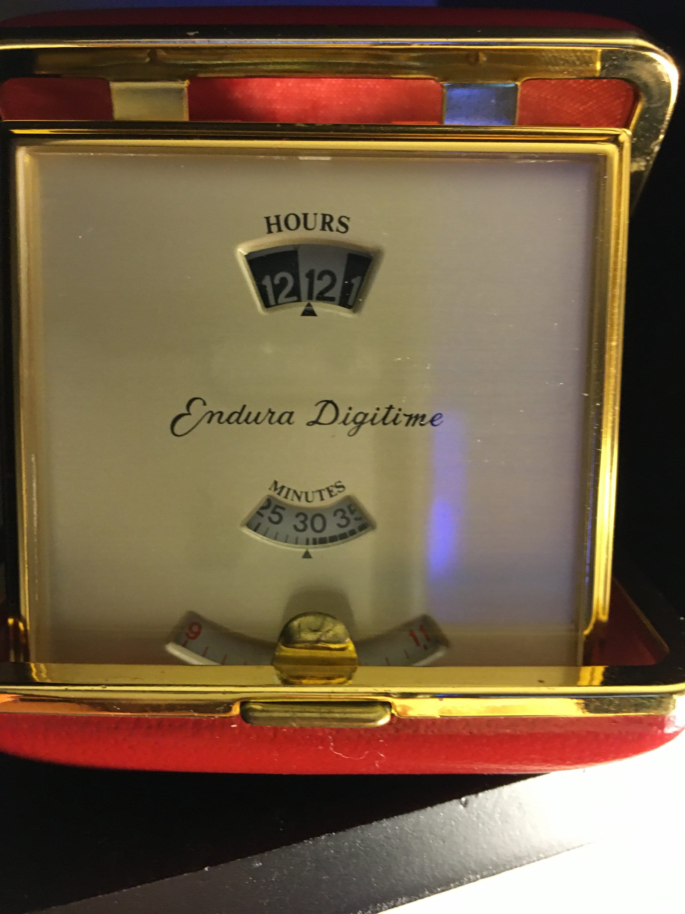 Endura Clock for sale | Only 4 left at -65%