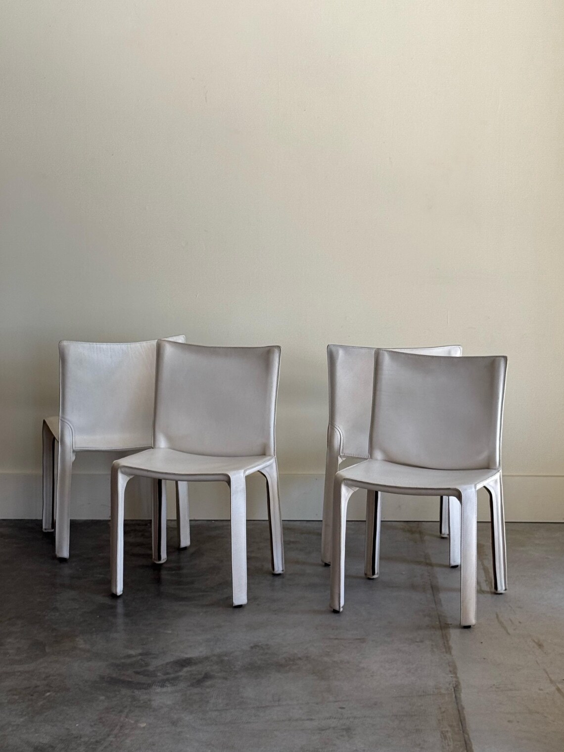 S/4 Mario Bellini for Cassina CAB 412 White Leather Dining Chairs ...