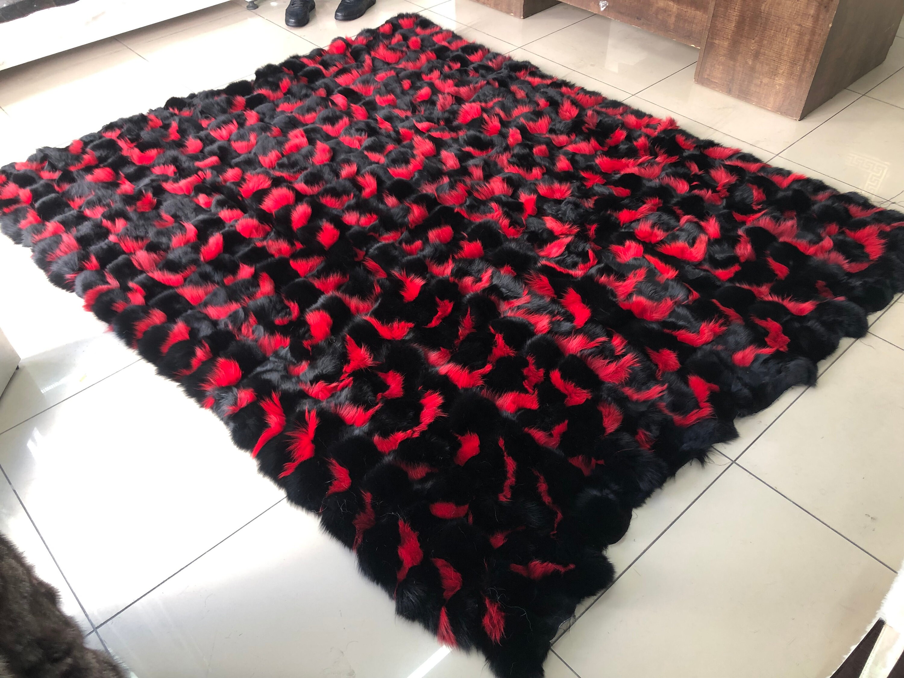 Red Black Fur Wool Square Rug for Living Room, Designer Fluffy Area Rug ...