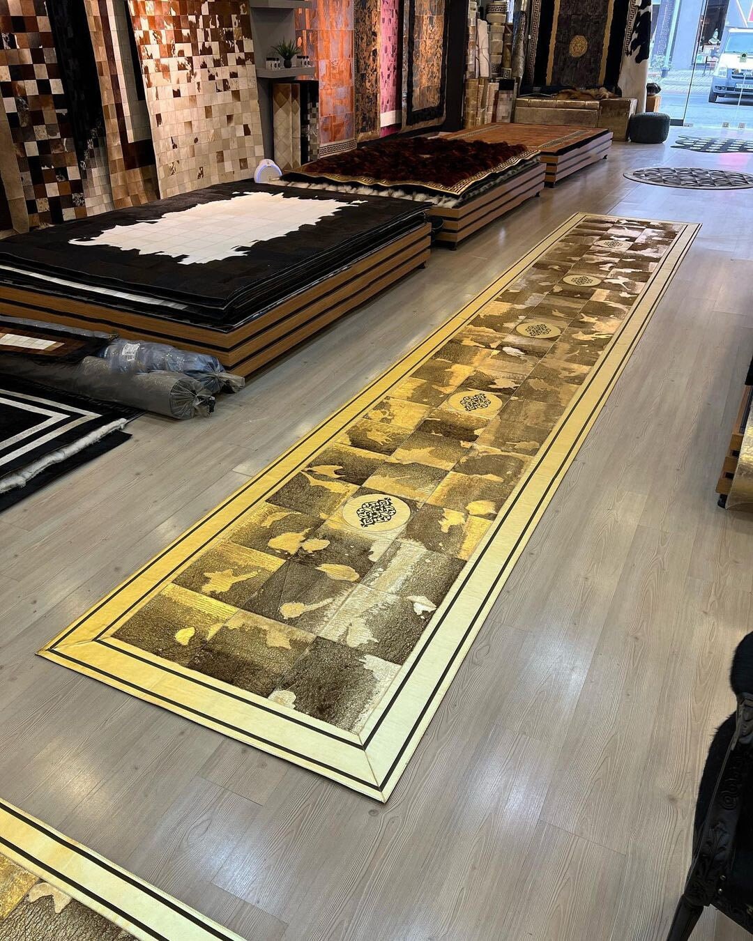 Luxury Gold Cowhide Rug, Patchwork Rug for Kitchen, Gold Decoration Fur ...