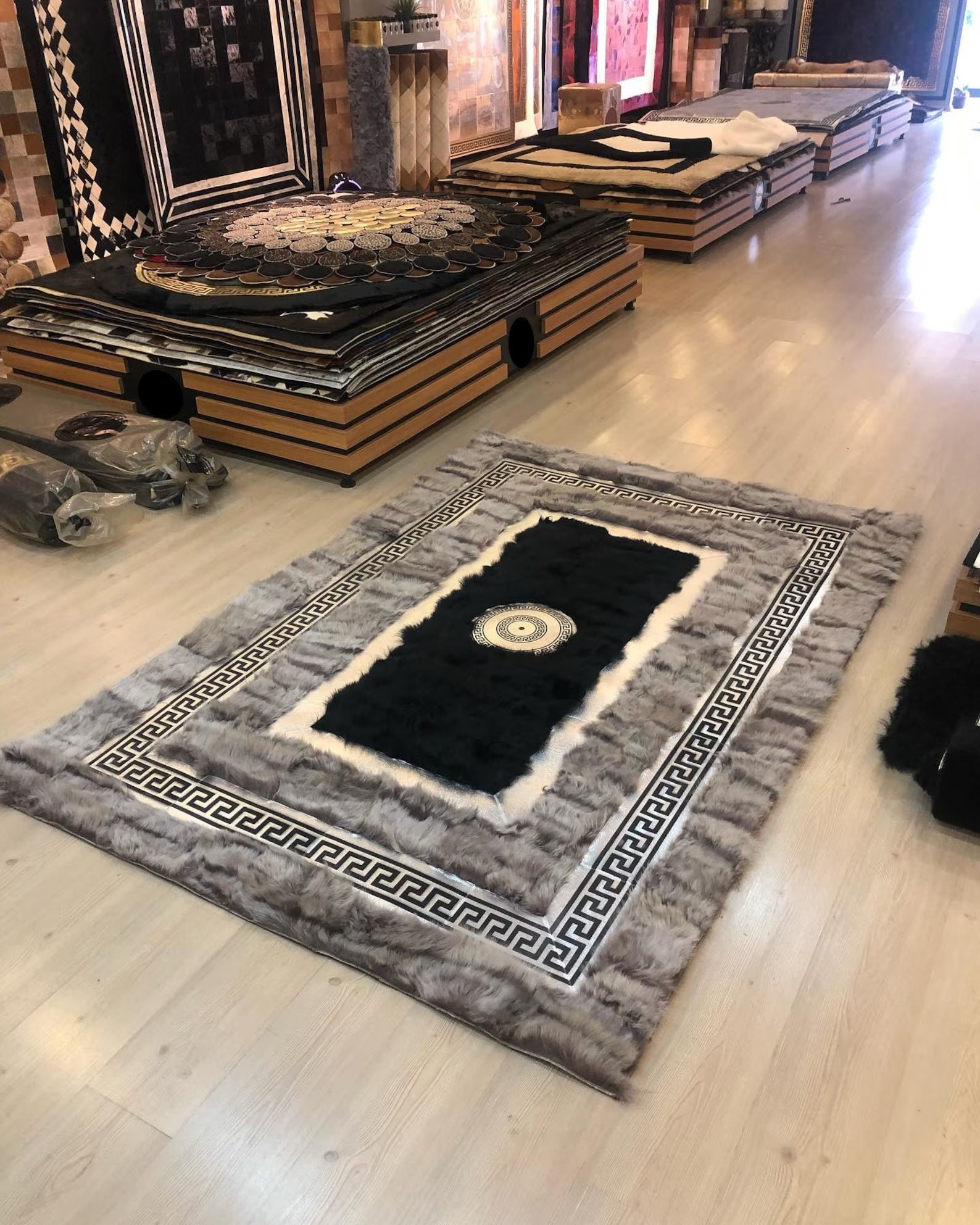 Sheepskin White and Gold Fur Rug, Soft White Gold Floor Fur Wool ...