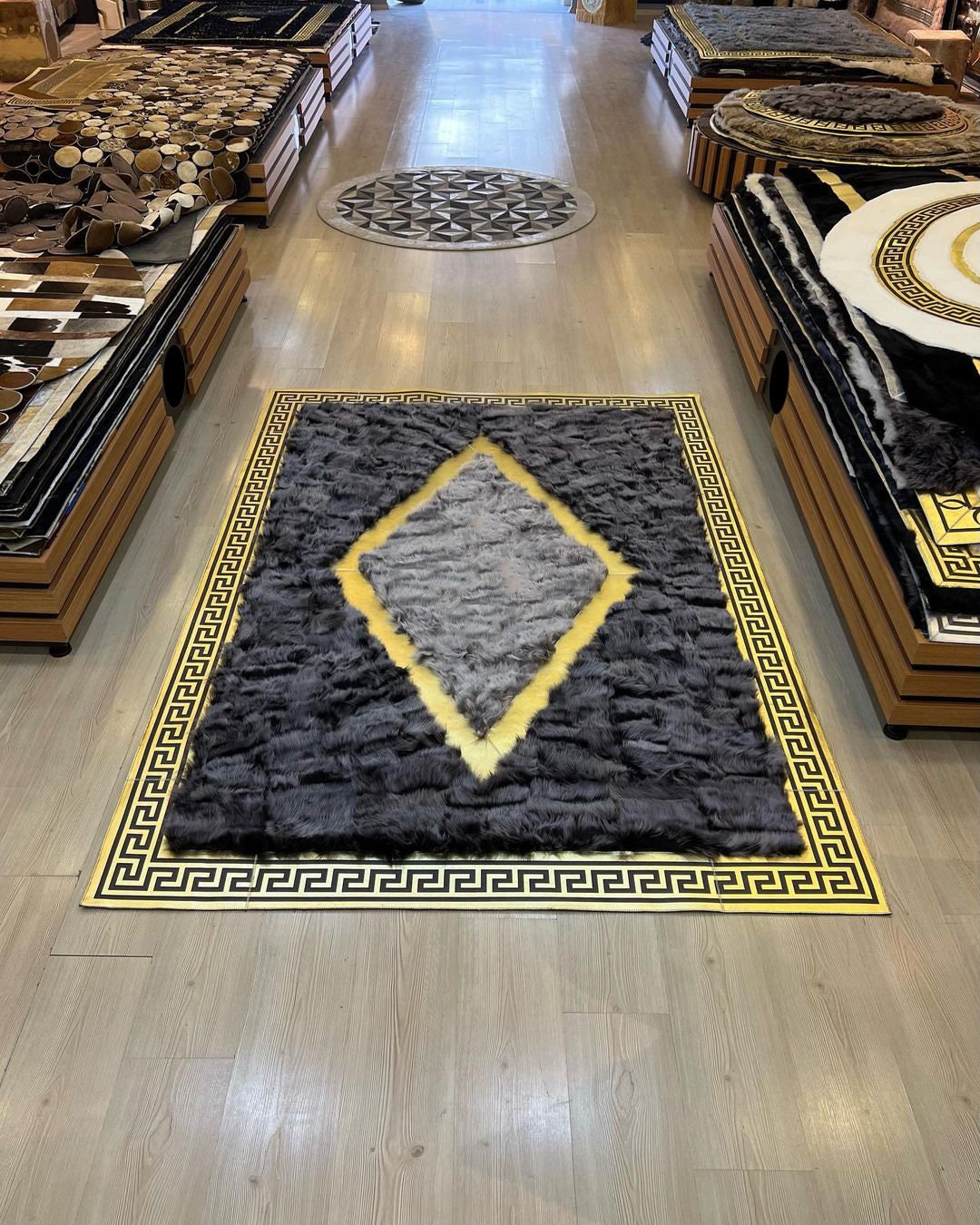 Luxury Fluffy Sheepskin Modern Shag Rugs for Bedroom, Natural Wool Gray ...