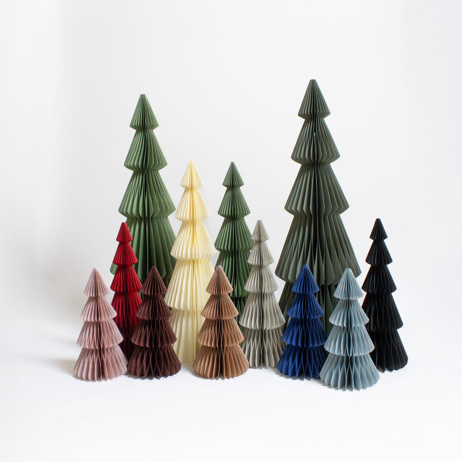 Paper Christmas Tree, Sustainable Paper Christmas Tree, Table ...