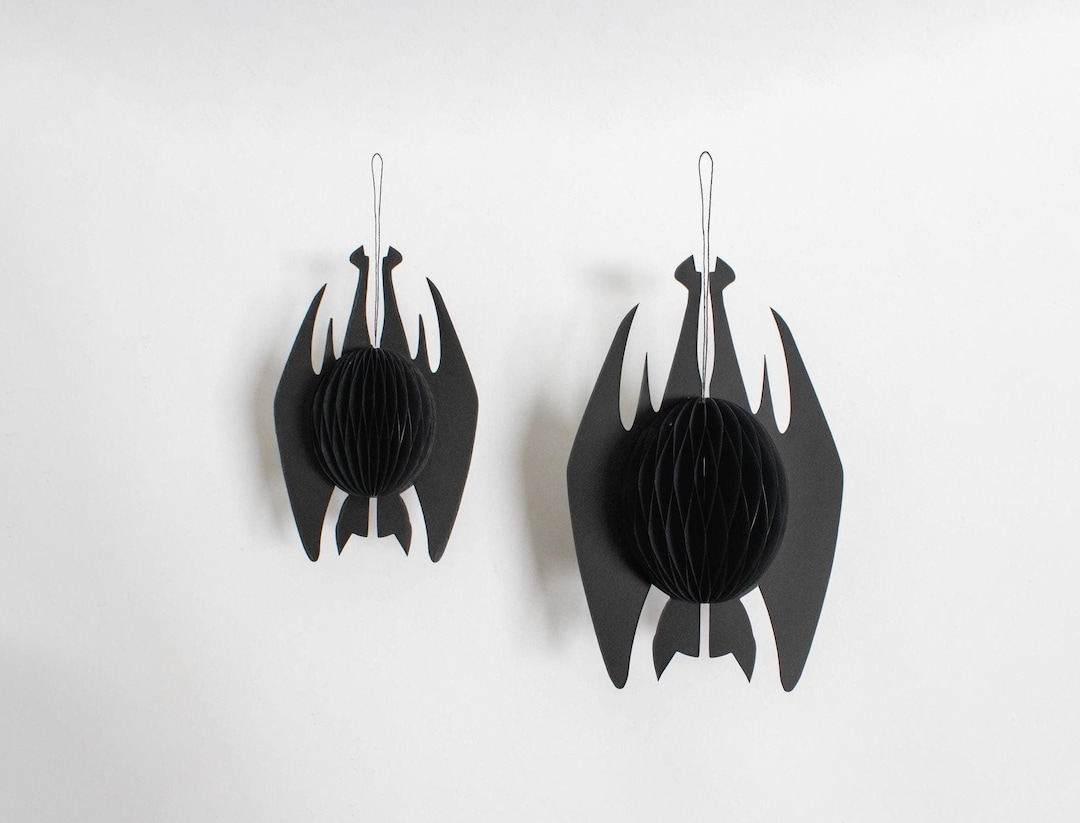 Halloween Decoration, Hanging Paper Bat in Batman Style for Halloween ...