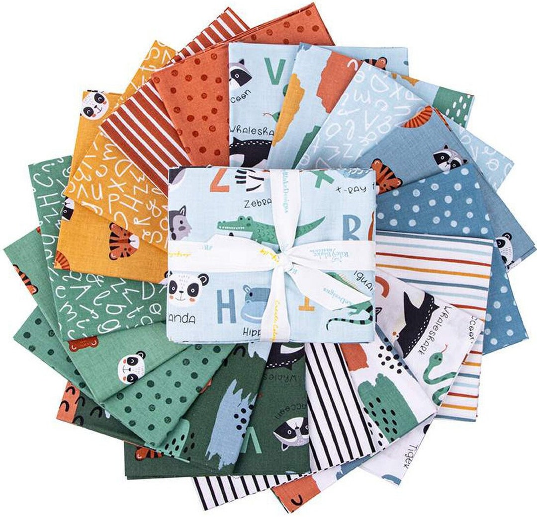 ALPHABET ZOO Fat Quarter Bundle 18 Pcs | Dani Mogstad Riley Blake ...