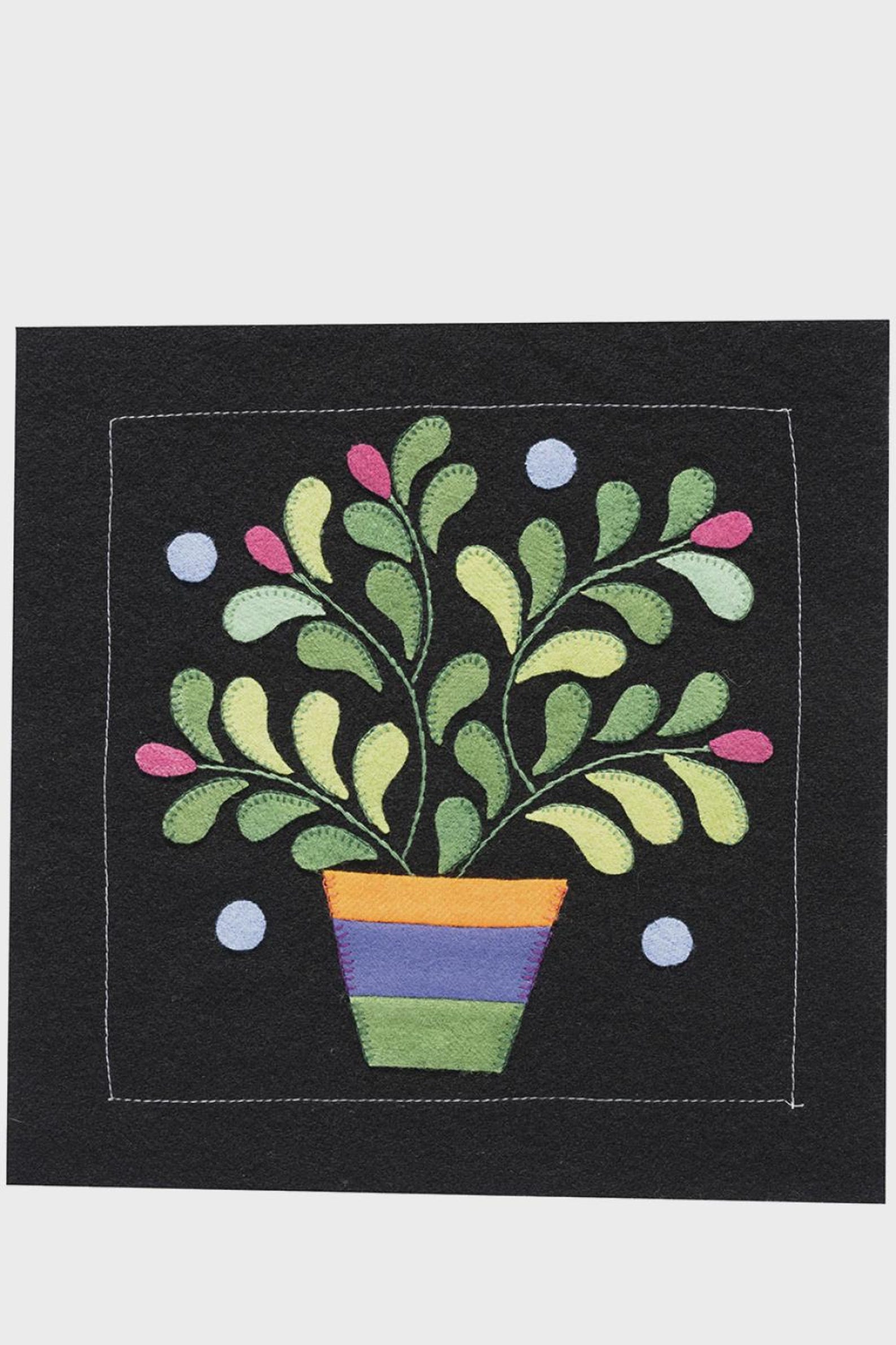 Folk Art Garden Applique Sampler Book | 11540 | Erica Kaprow Stash ...