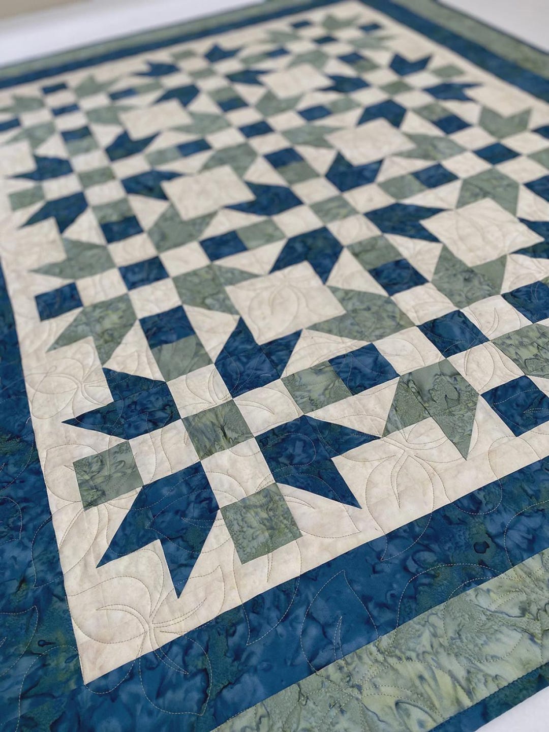 3yd Papa Quilt Pattern | MG-110 | Material Girlfriends | Lora Zmak Lisa ...