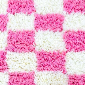 Pink Checkered Rug, Moroccan Checkered Rug, Pink and White Checkered ...