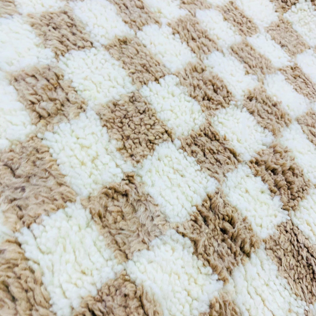 Beige Checkered Rug, Moroccan Checkered Rug, Beige and White Checker ...