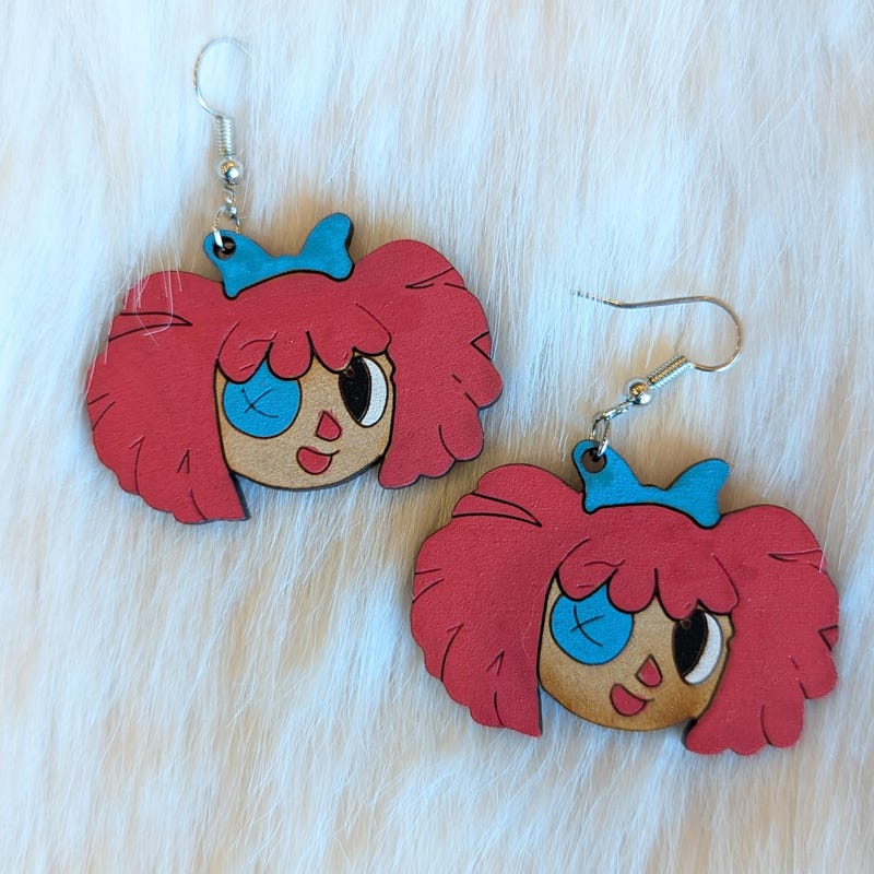 Object Show Earrings - Etsy