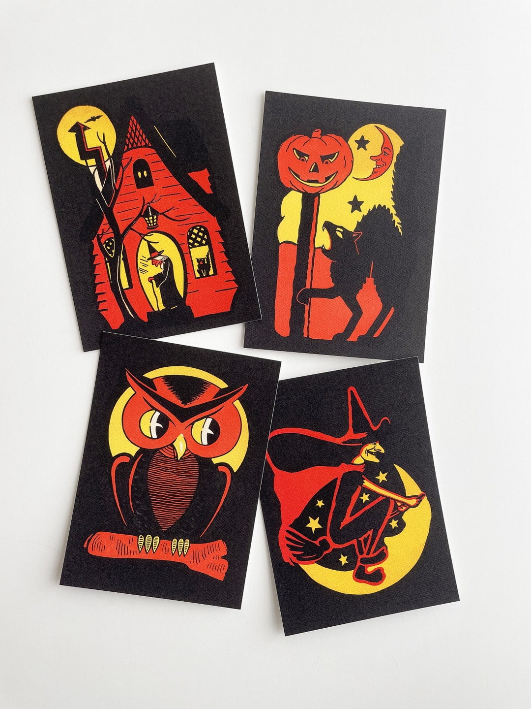 Vintage Halloween Print Set, Retro Style Spooky Season Wall Decor ...