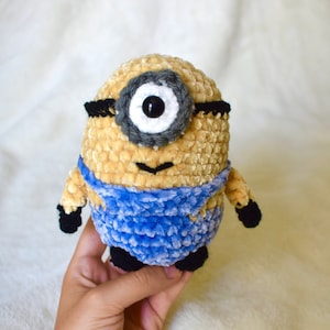 Crochet Minion Plushie - Etsy