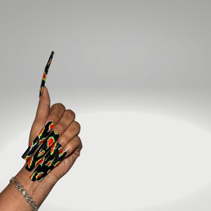 Infrared | Thermal Nails | Black Nails | Textured Nails | Custom Press ...