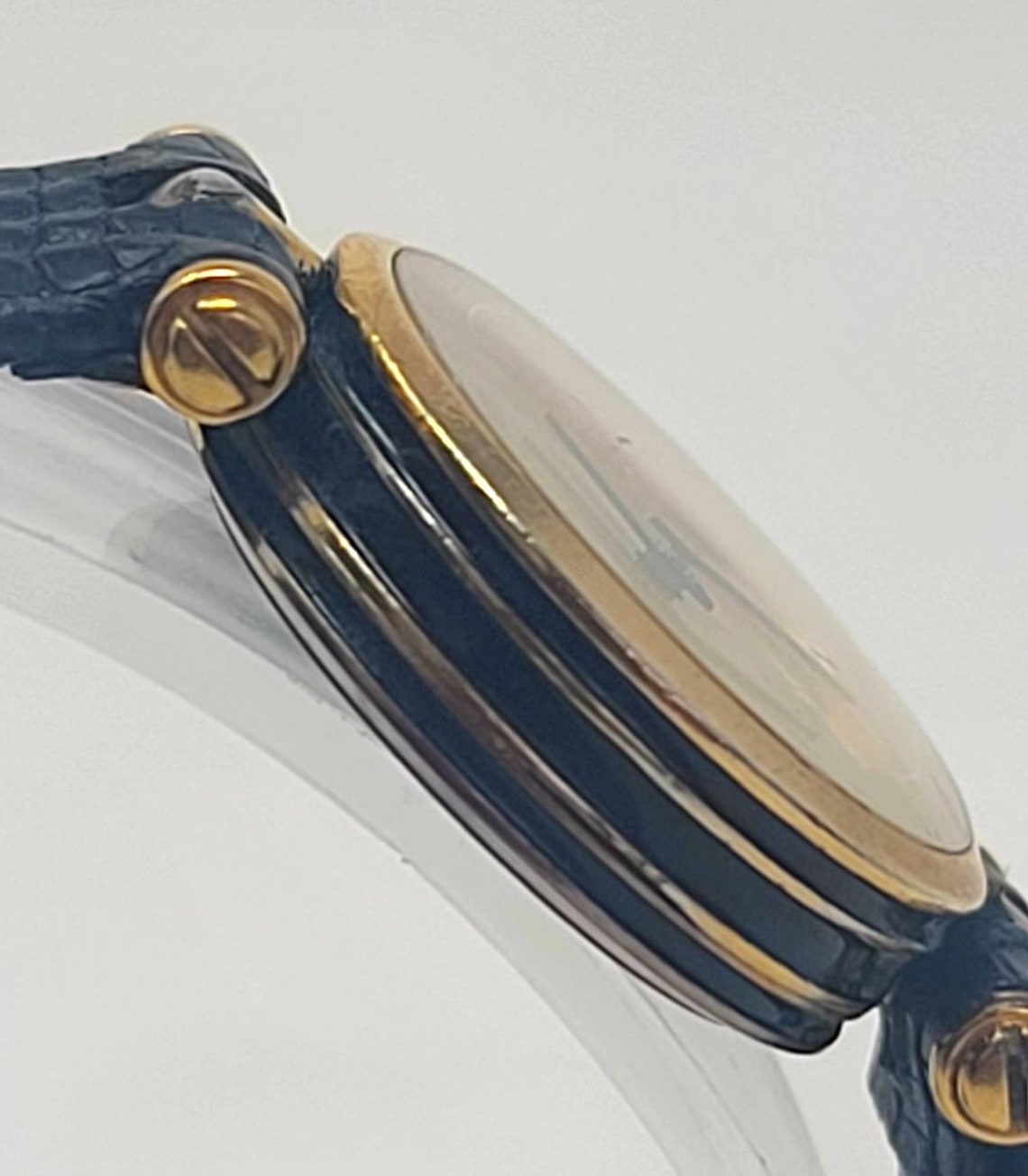 Gucci 2200L Stack Watch W Gold Dial - Etsy