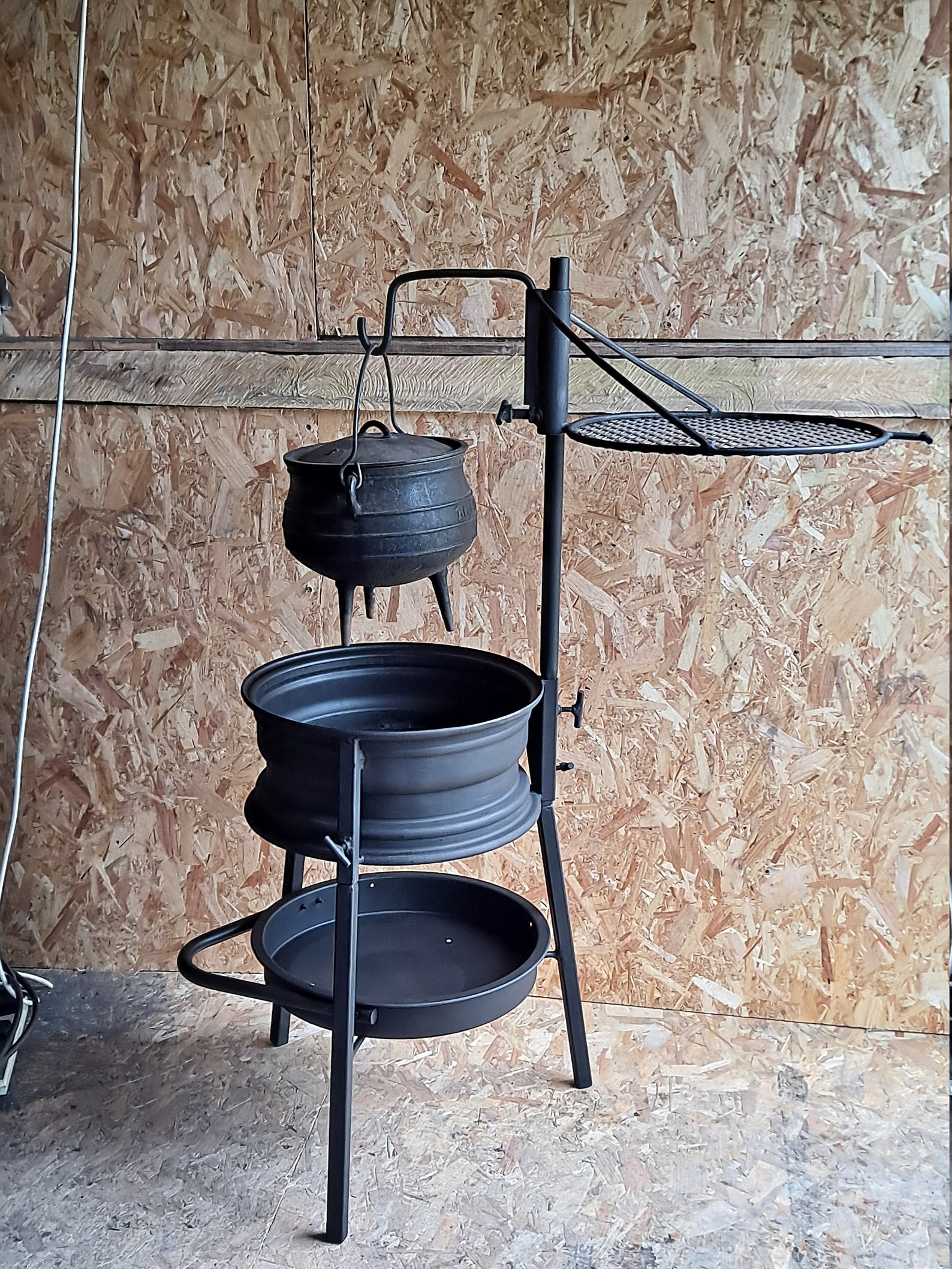 Rim Braai / BBQ with Potjie Hook | Etsy