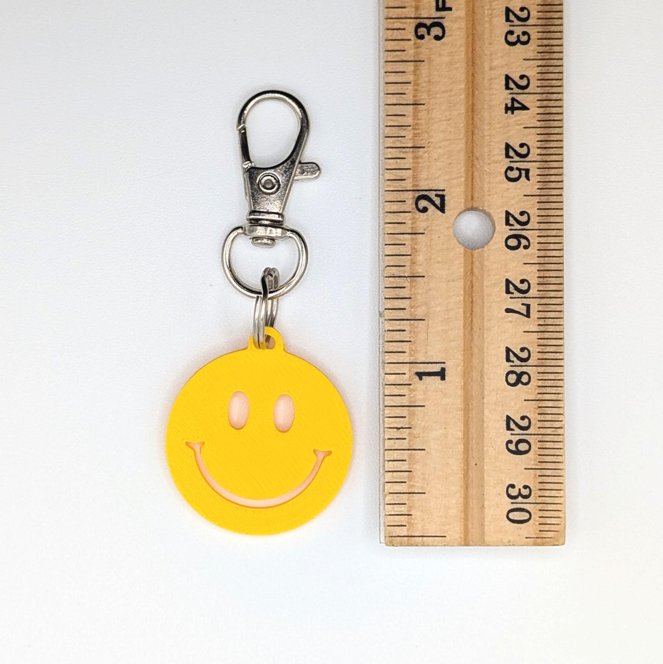 Party Pack - Smiley Face Keychains - Rainbow Set of 8 - Amanda Roos Art ...