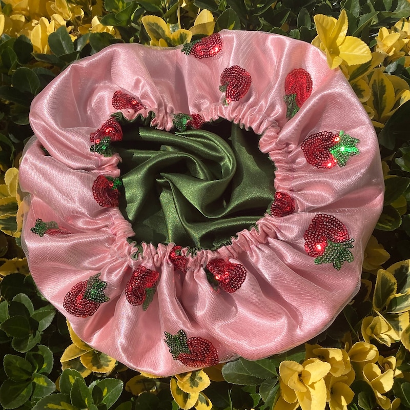 Anime Bonnet - Etsy