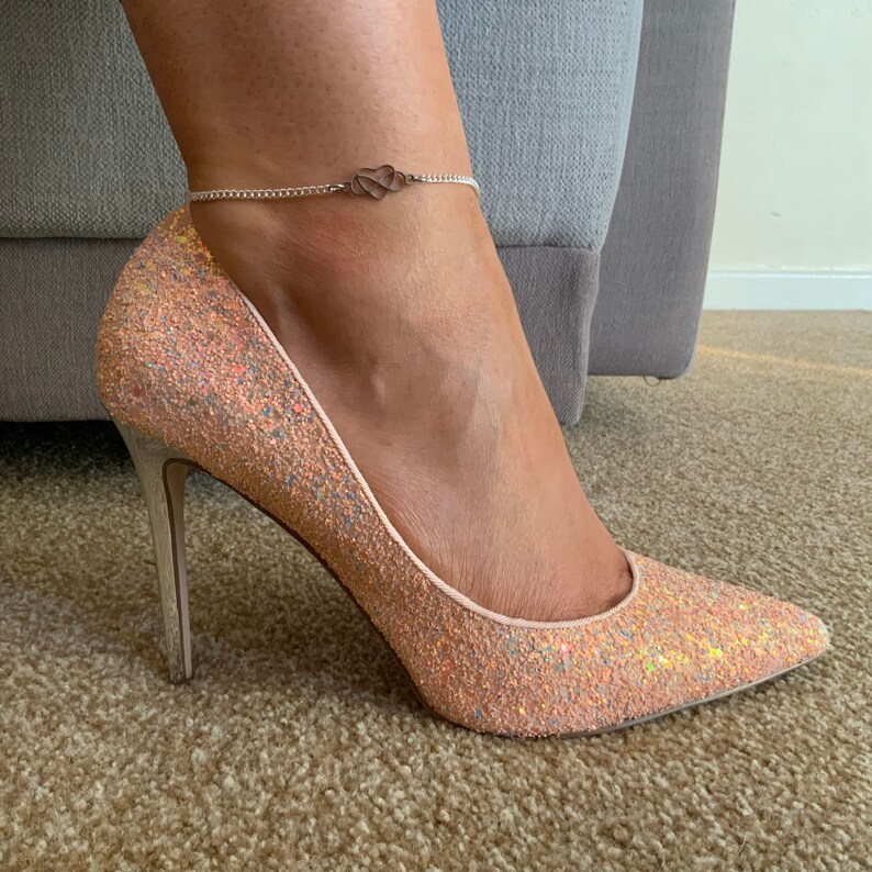 Dainty Polyamory Hotwife Anklet, Hot Wife Cuckold Anklet, Swinger ...