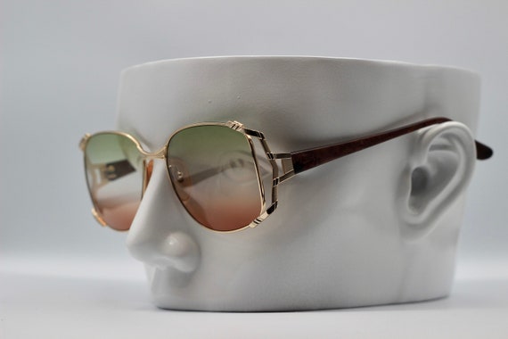 Optus 90’s women vintage sunglasses triple lenses NOS - Gem