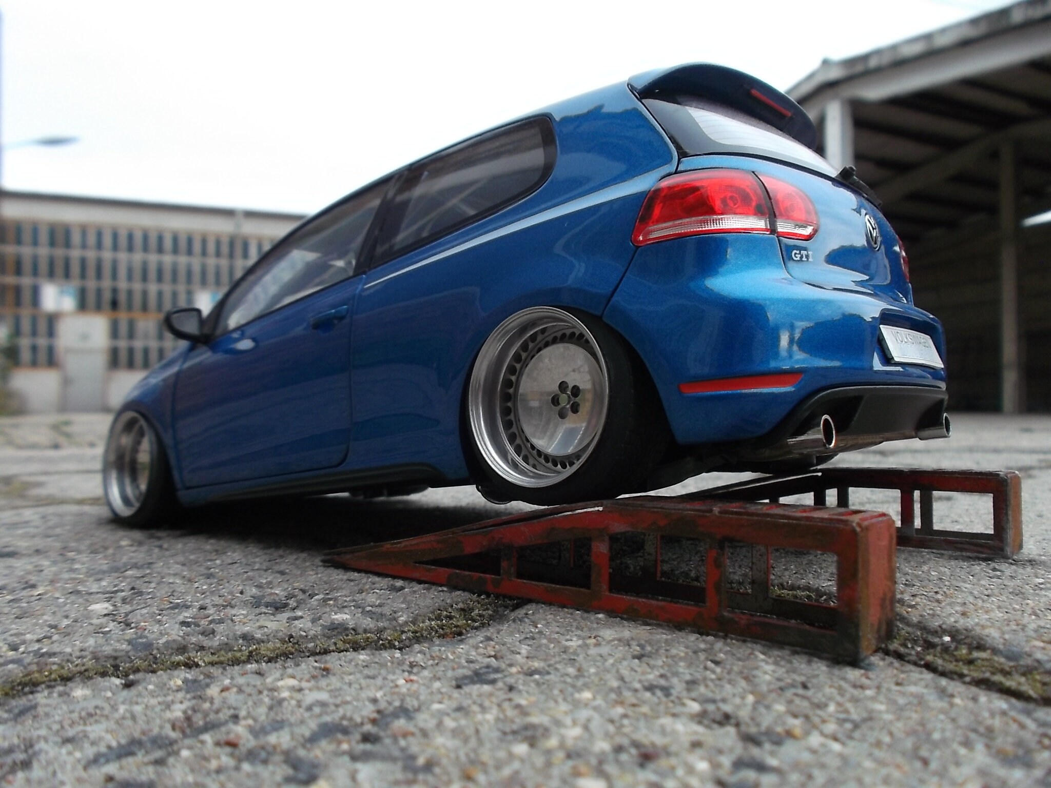 Model Car Drive-on Ramps Model Construction 1:18 Scale - Etsy