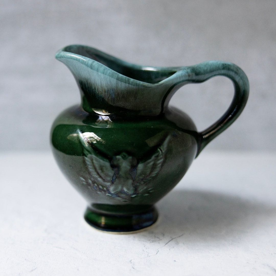Hull USA Pottery Green Drip Glaze Eagle Pitcher Vintage 5 Inches F91 - Etsy