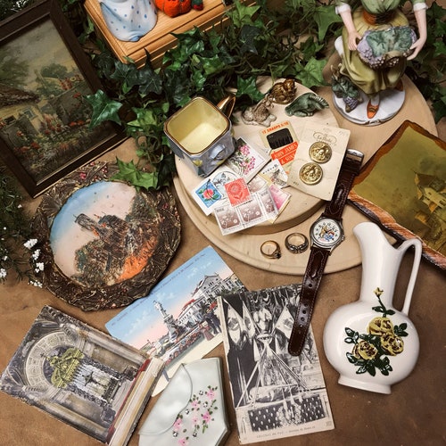 MYSTERY BOX: Random Vintage Items - Etsy