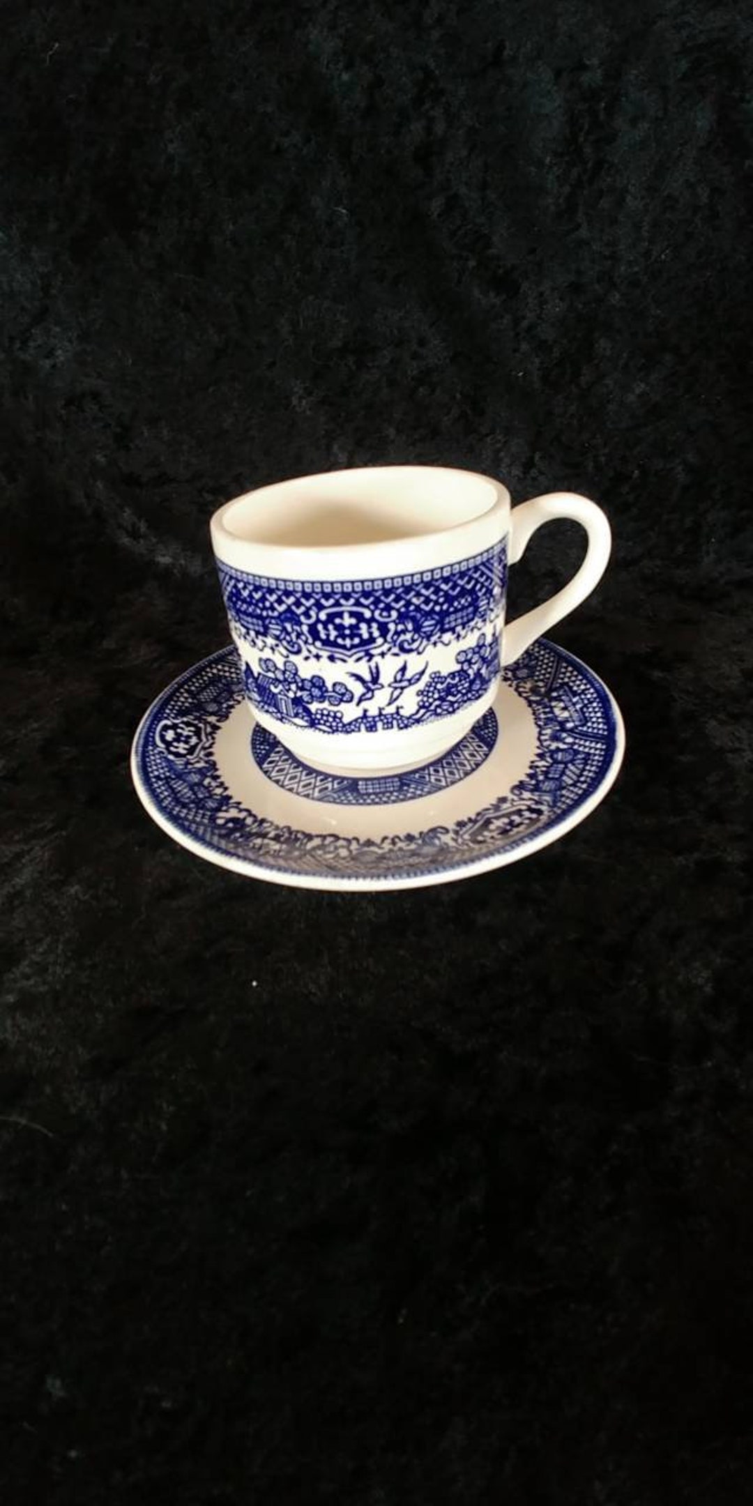 Vintage Royal China Blue Willow Pattern Cup and Saucer Set. Made in USA ...