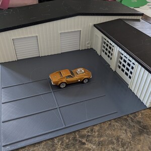 Gas Monkey Garage Diorama 1/64 - Etsy