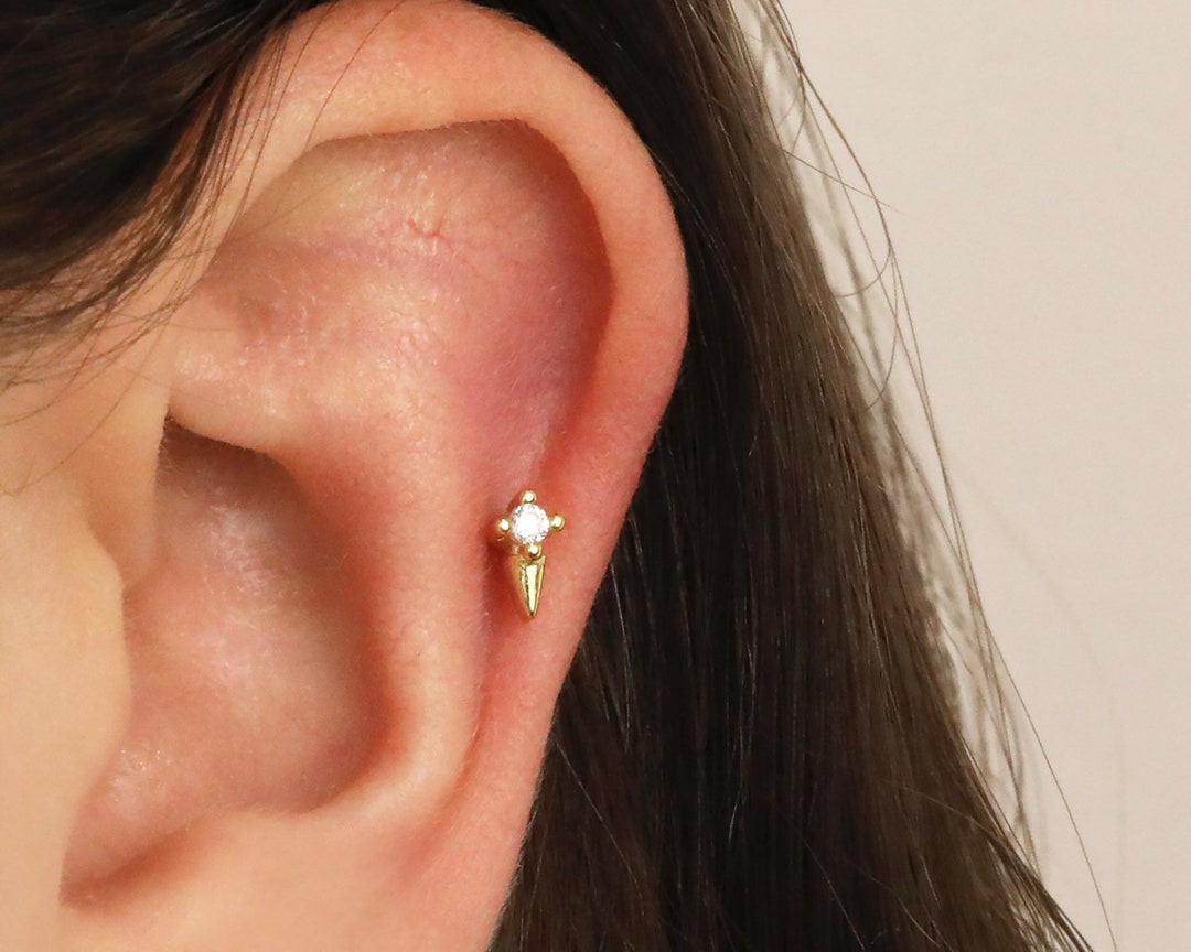18G/16G Gold Dagger Labret Cartilage Stud Earring • Spike Tragus Stud • Conch Earring • Helix ...