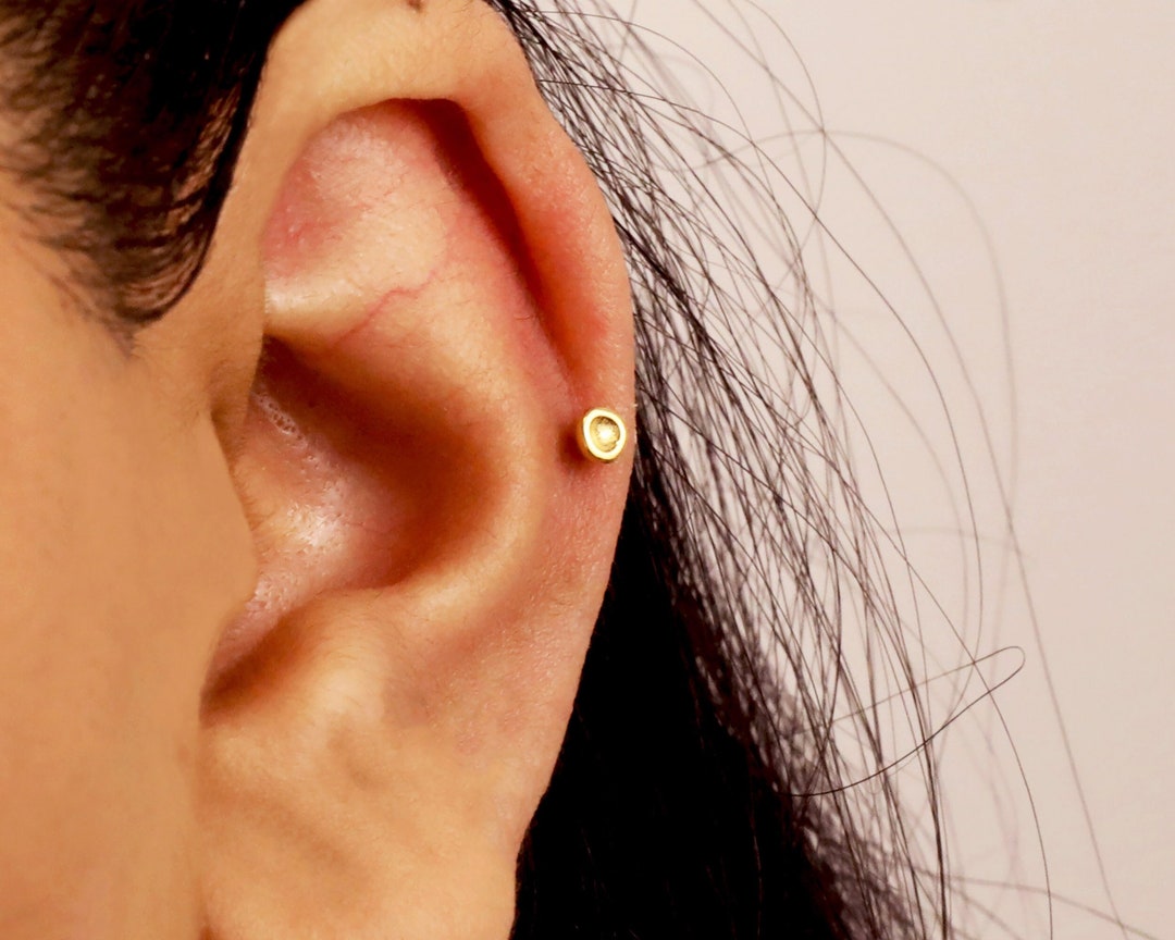 18G Indent Dot Labret Cartilage Stud Earring Tragus Stud - Etsy