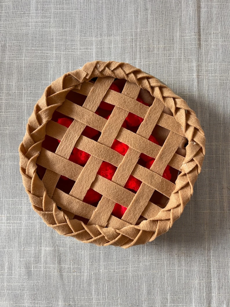 Felt Pie Sensory Toy - Etsy