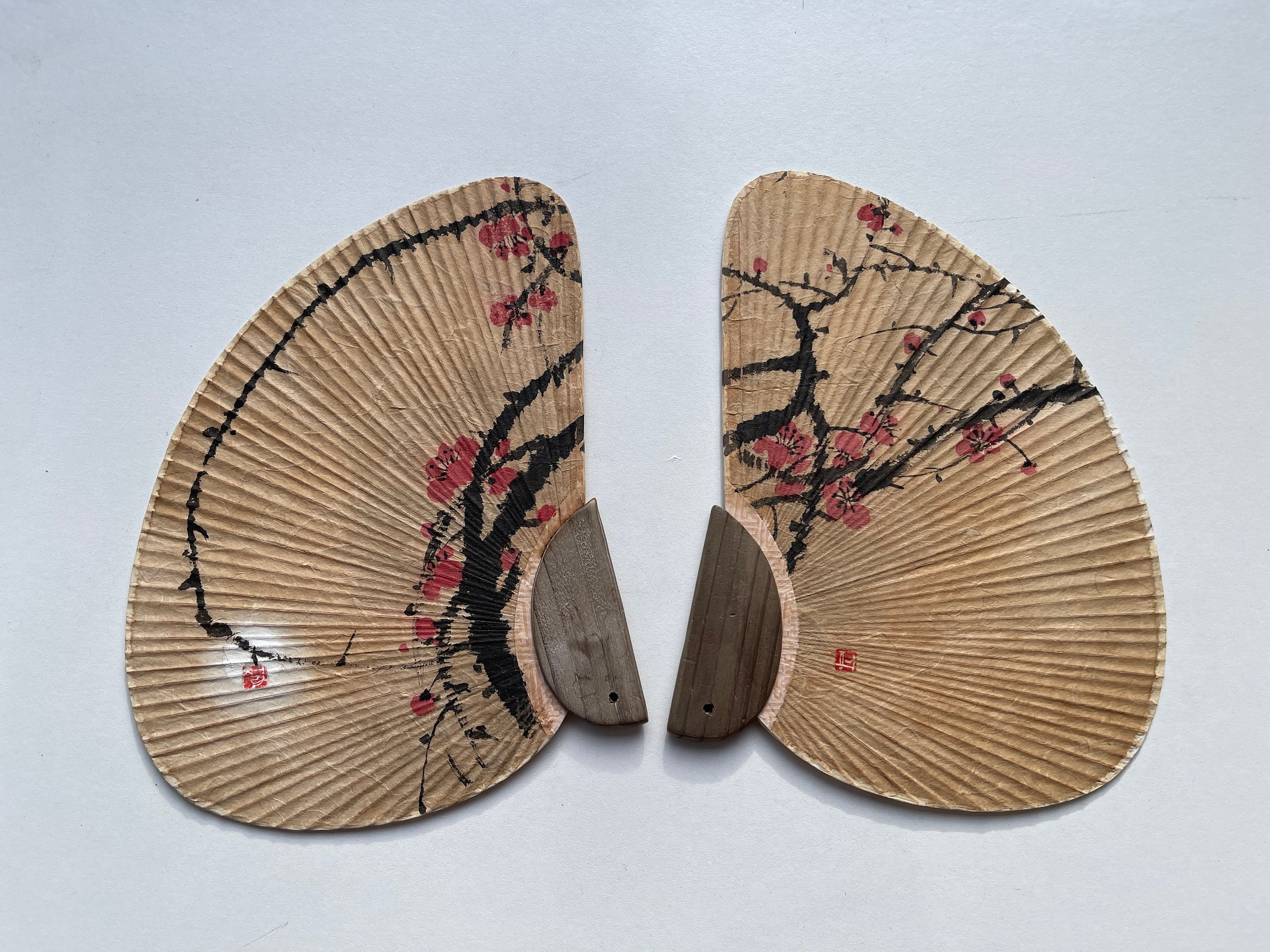 Korean Traditional Fan With Flowers Original Paintingㅣshell-shaped ...