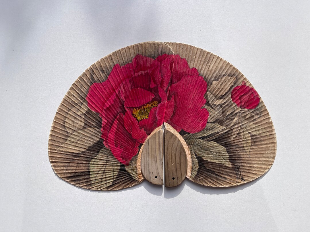 Korean Traditional Fan With Flowers Original Paintingㅣshell-shaped ...