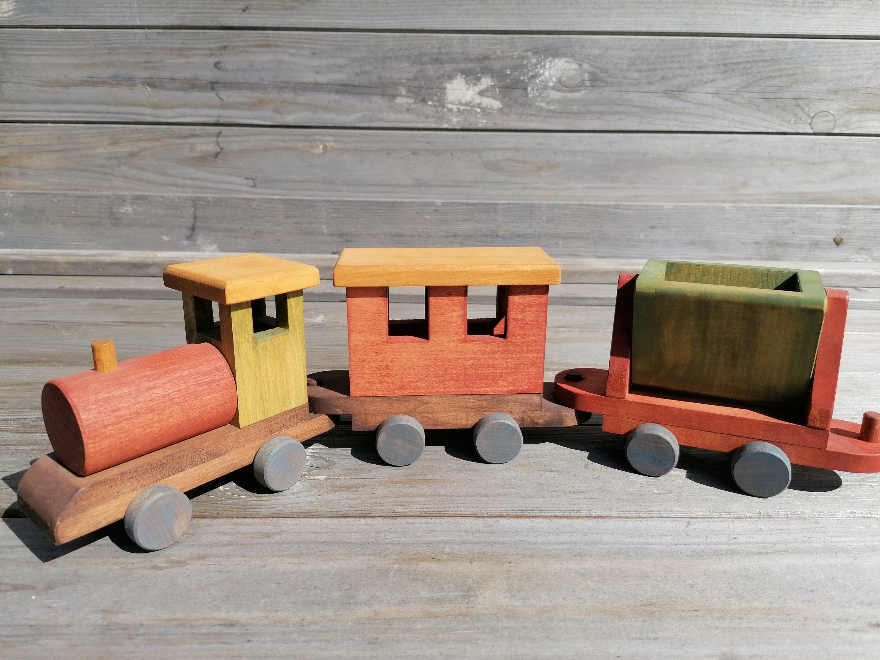 Tren de juguete de madera. regalo de cumpleaños. Juguete hecho | Etsy