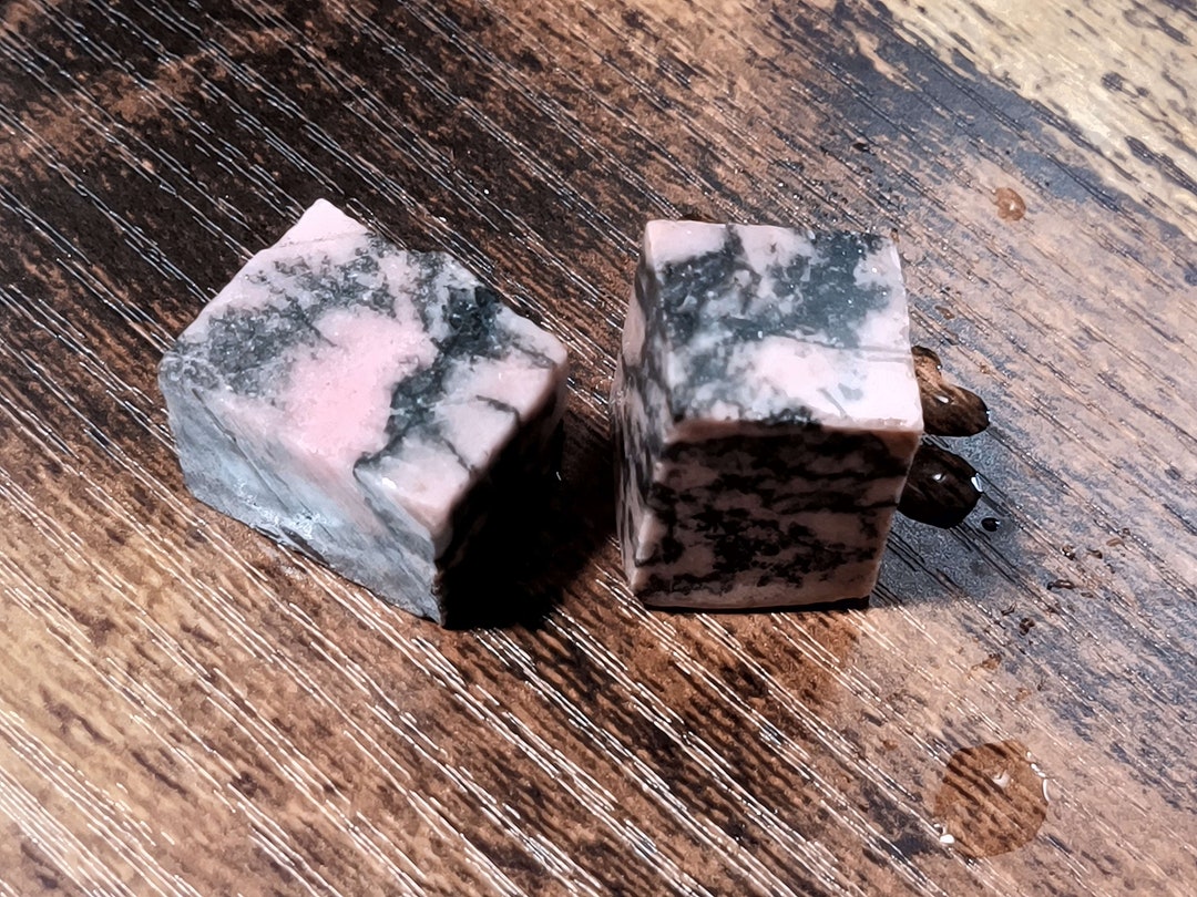 Customizable Handmade Fancy Stone D6 Dice - Etsy