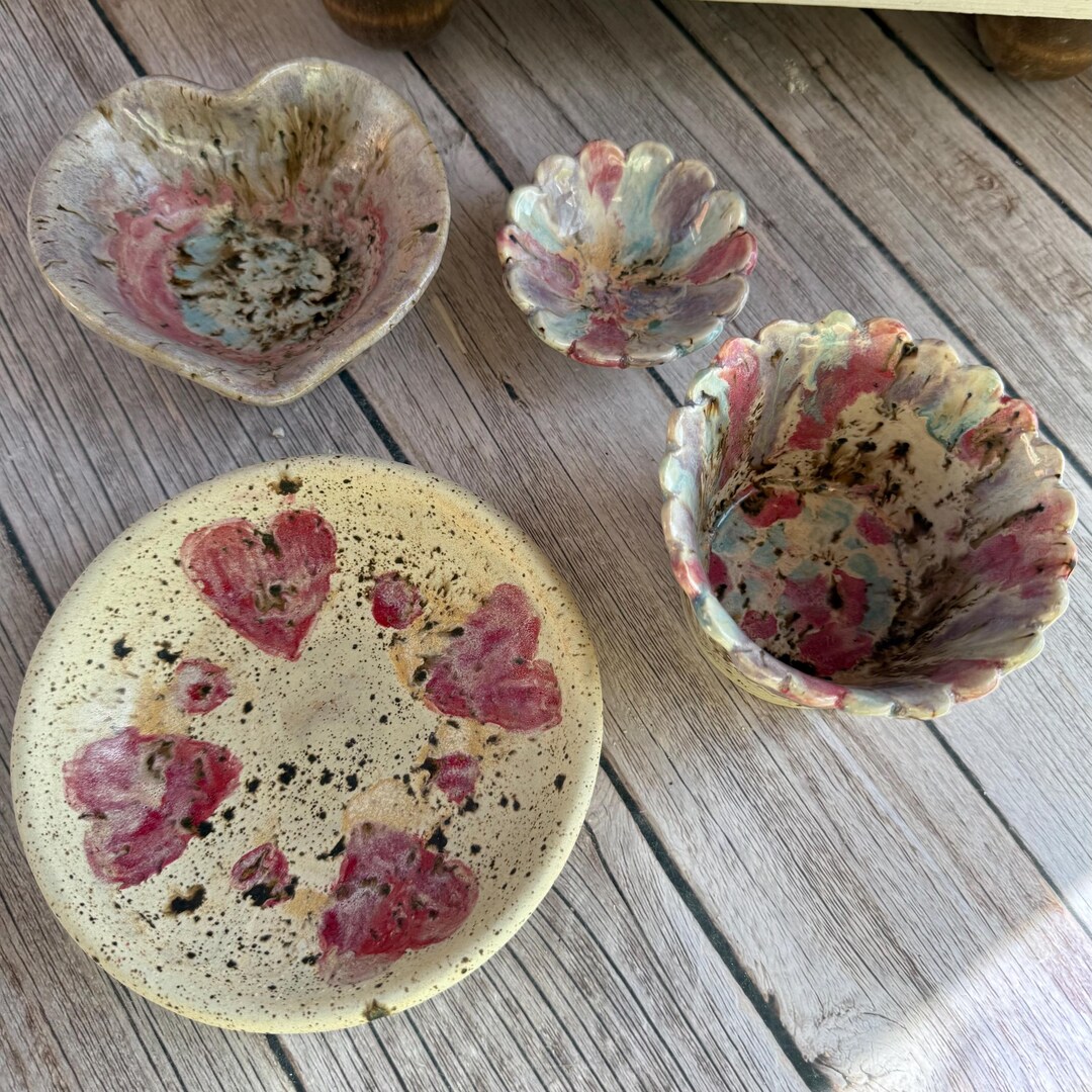 Spring Pottery, Pastel Scallop Rim Trinket Dishes, Speckle Glaze Ring ...