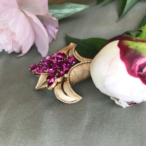 Stunning Crown Trifari Lily Flower Gold Fuchsia Crystal Brooch 1950s - Etsy
