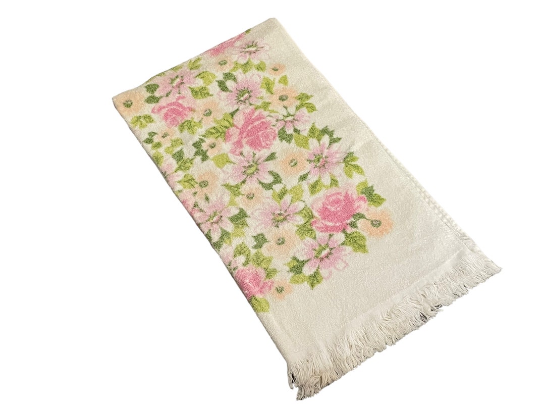 Vintage Springmaid Pink Floral Towel With Fringe - Etsy