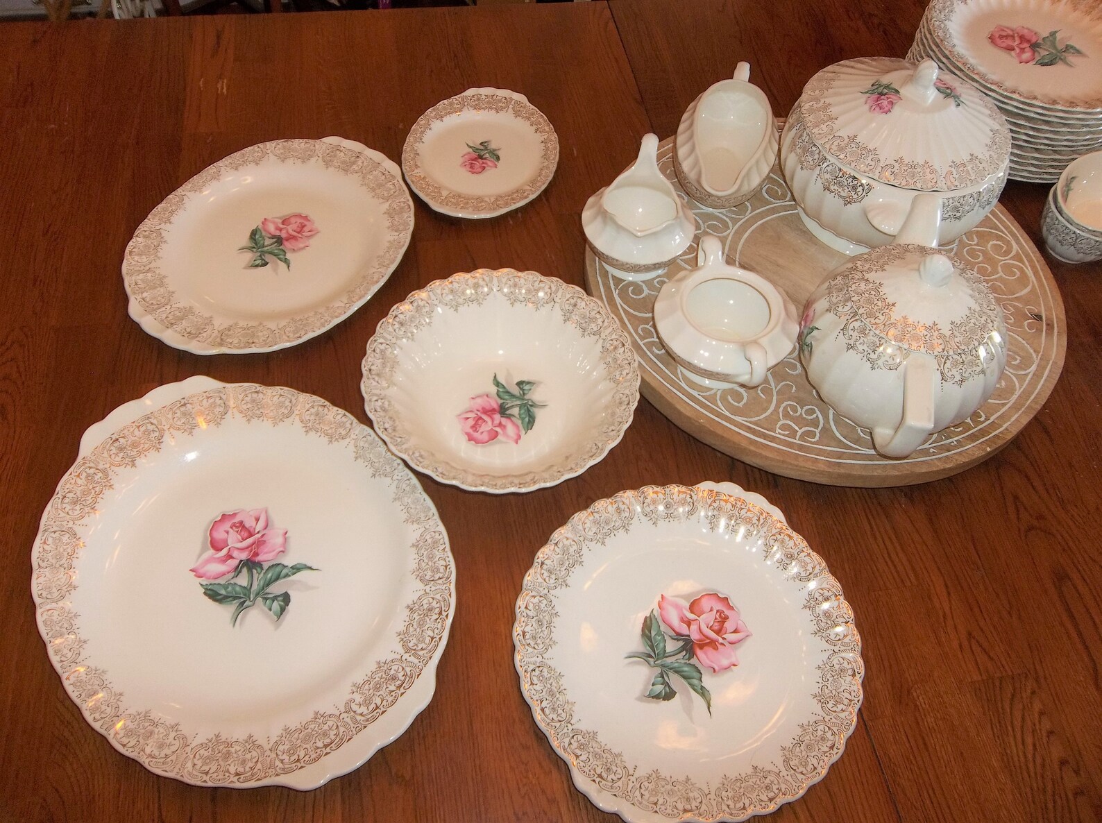 Limoges-america, Le Fleur Rouge, RARE 105 Piece Set, Vintage 1942-1949 ...