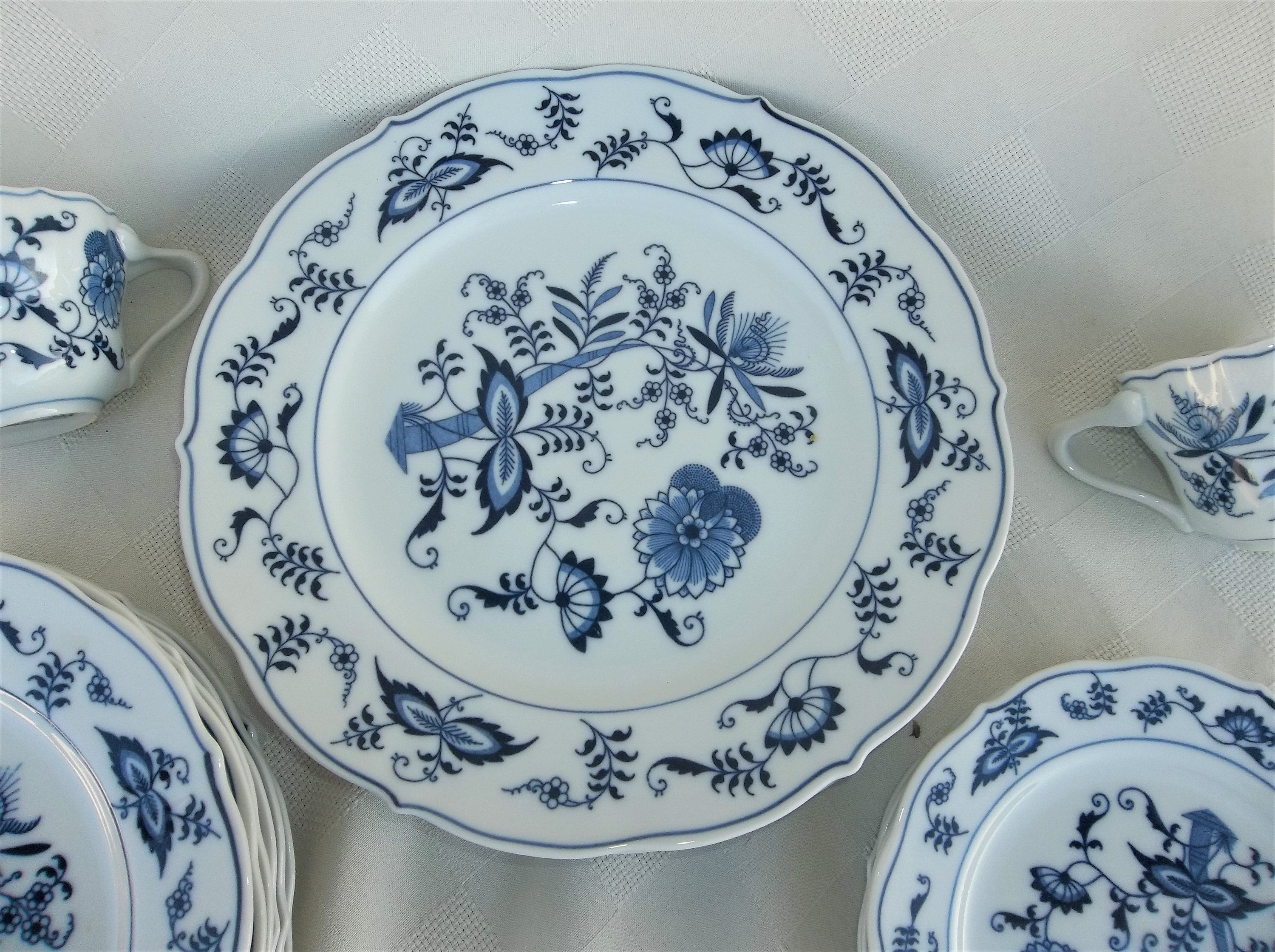 Blue Danube China, Vintage 15 Piece Set, Made in Japan, Excellent ...
