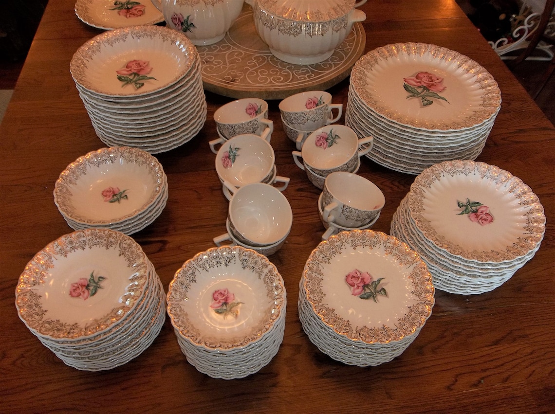 Limoges-america, Le Fleur Rouge, RARE 105 Piece Set, Vintage 1942-1949 ...