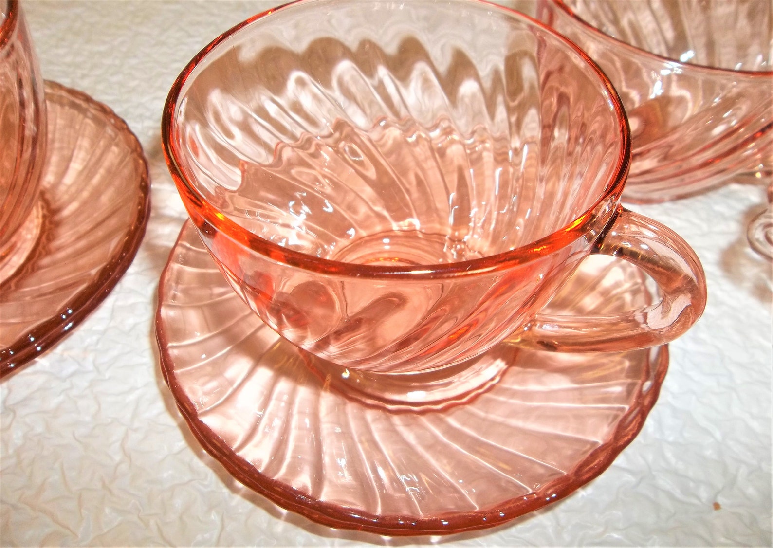 Vintage Pink Depression Glass Dinnerware Set, Oyster & Pearl, 20 Piece ...