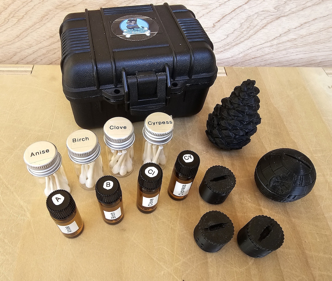 Scent Work Kit / Four Odor Scent Kit for Scent Work Training / Target ...